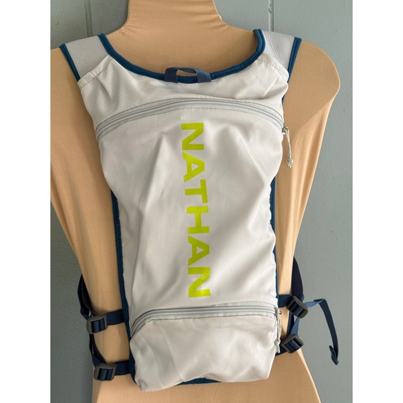 Nathan | Bags | Hydration Vest Bag Running Trail Ultralight White Blue ...